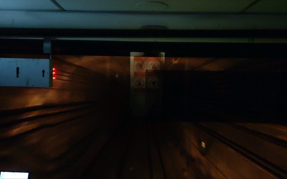 【北京地铁POV系列】北京地铁一号线公主坟—军事博物馆DKZ4车头原声运行POV_哔哩哔哩_bilibili