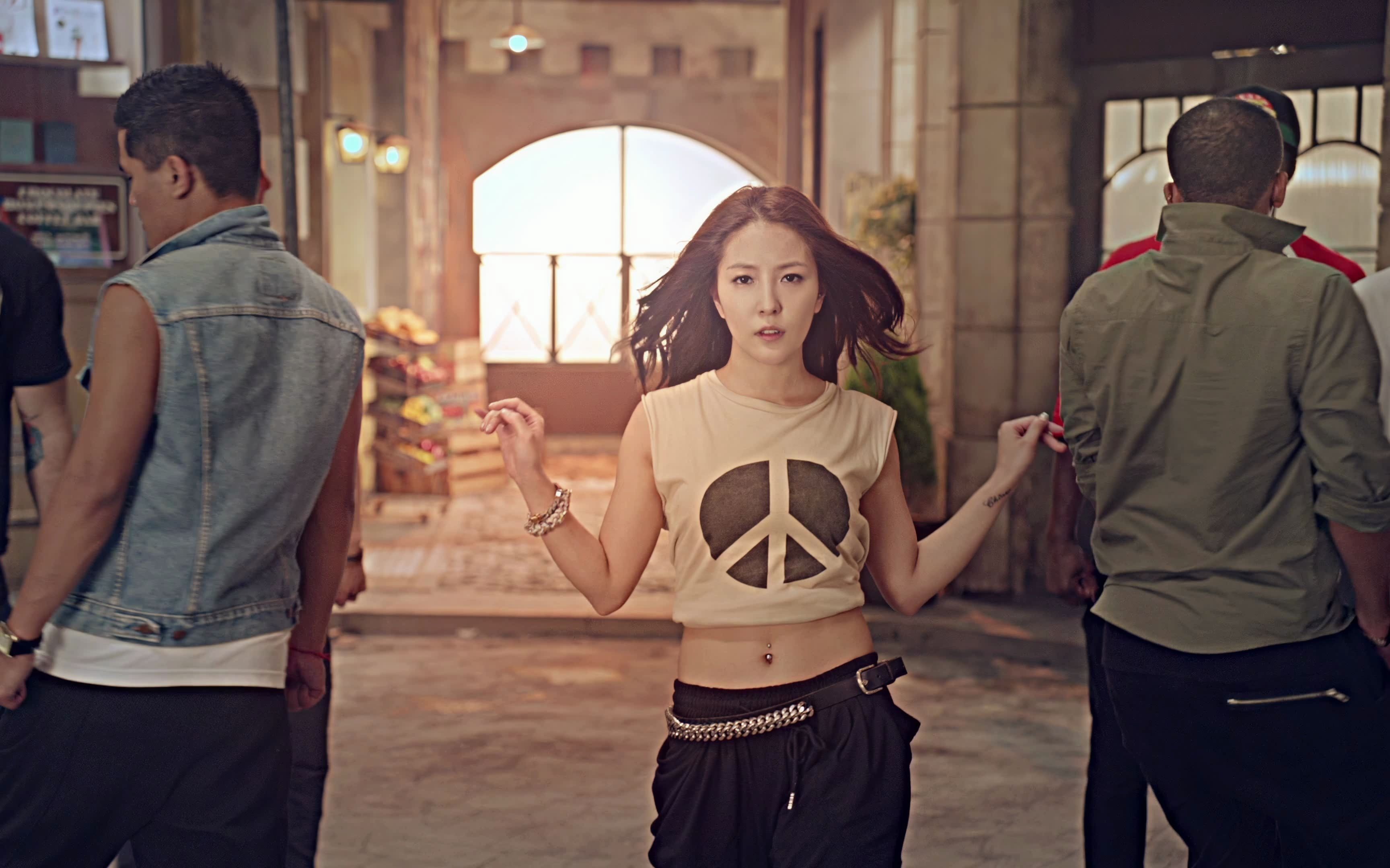 【4K MV】BoA - Only One (Dance ver.)_哔哩哔哩_bilibili