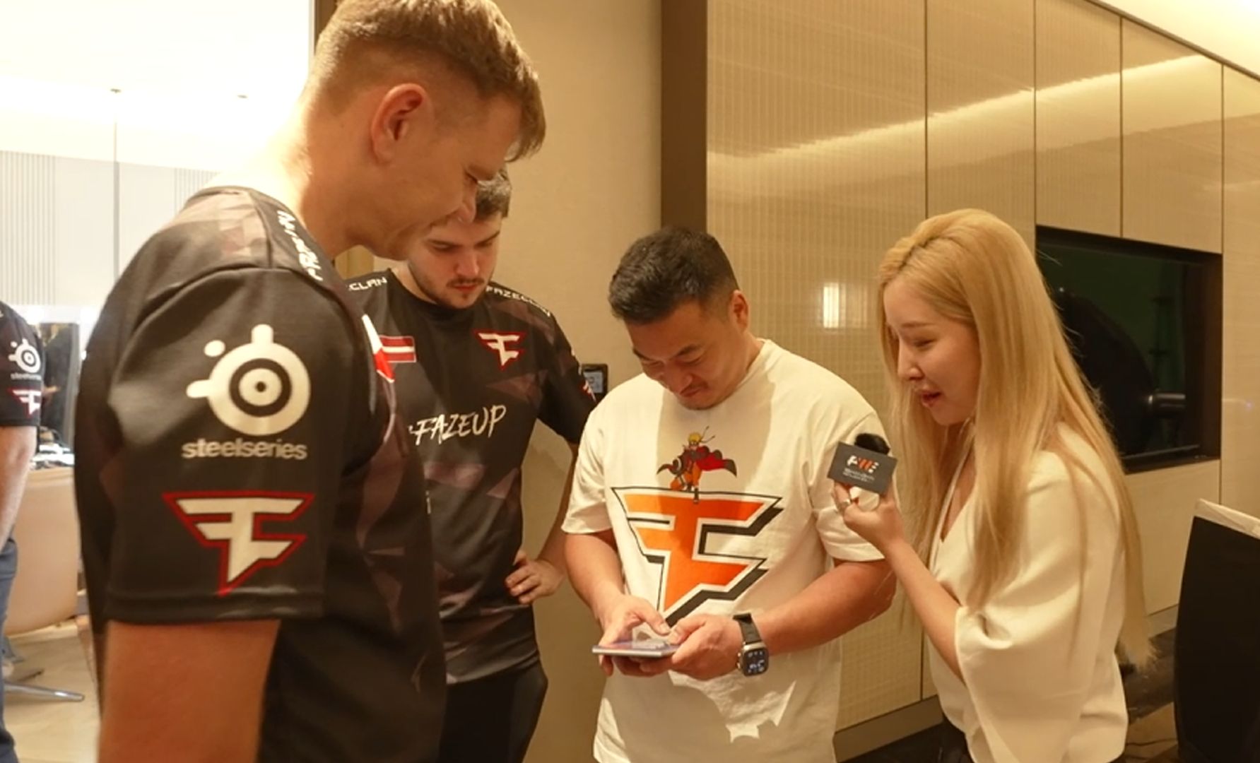 【赛场直击】什么难倒了FaZe众人？寒王的签名设计最新披露！-CSGO国服-CSGO国服-哔哩哔哩视频