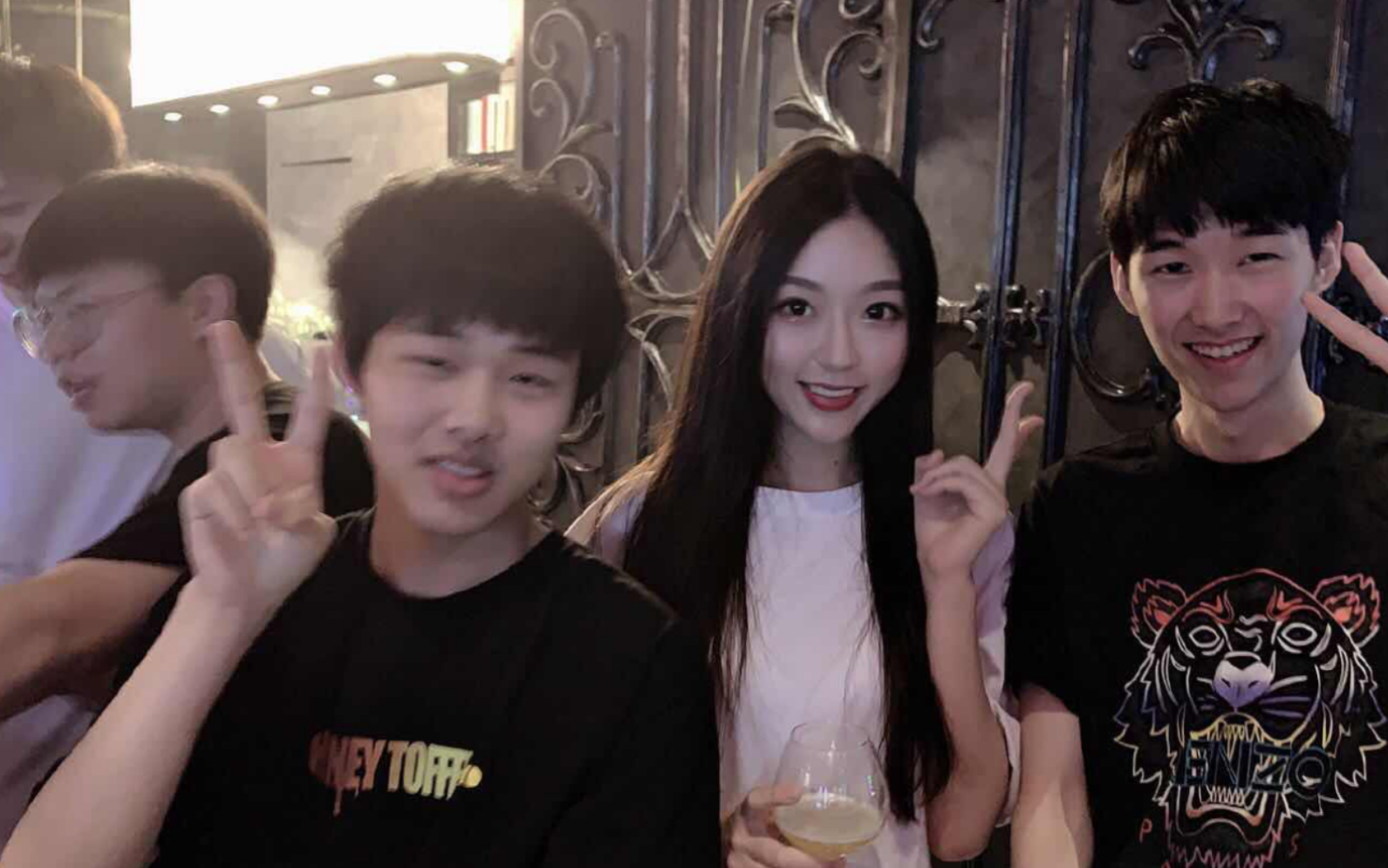 拖米辰鬼生日会 EDGM初晨 无痕 koko GK黄大仙 BA居居 只录了edgm来以后的部分_哔哩哔哩_bilibili