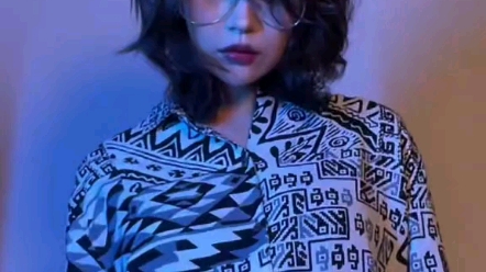 Hey-Iris-Biidan-Iris-Biidan-哔哩哔哩视频