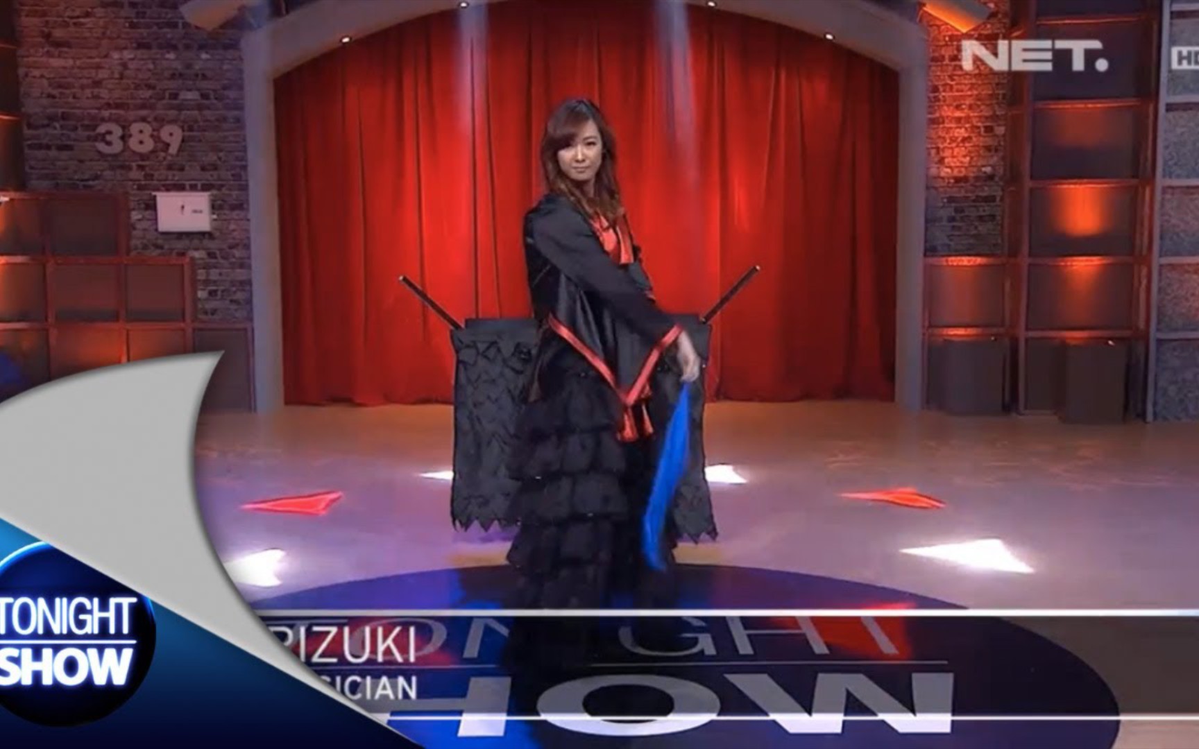 #short - 083 - The Magic Comedy Strip - 1992 - The Pendragons Impaled Illusion