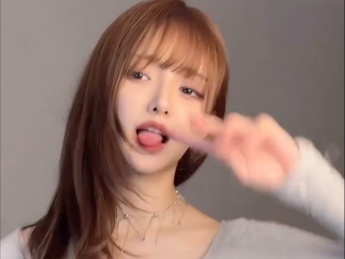 扭一扭 舔一舔～-琉璃青RO沉迷runa酱-琉璃青RO沉迷runa酱-哔哩哔哩视频