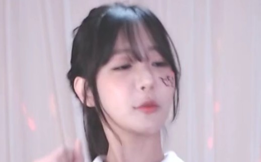韩国19+主播o111na 8-15最新录屏化身白衣天使