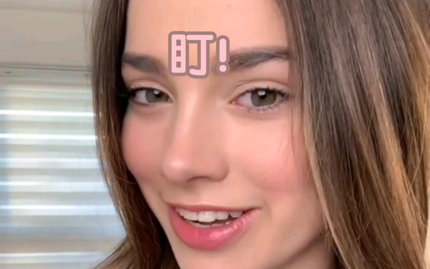 喜欢就跳舞表达吧10-红绿灯的黄灯ing-默认收藏夹-哔哩哔哩视频