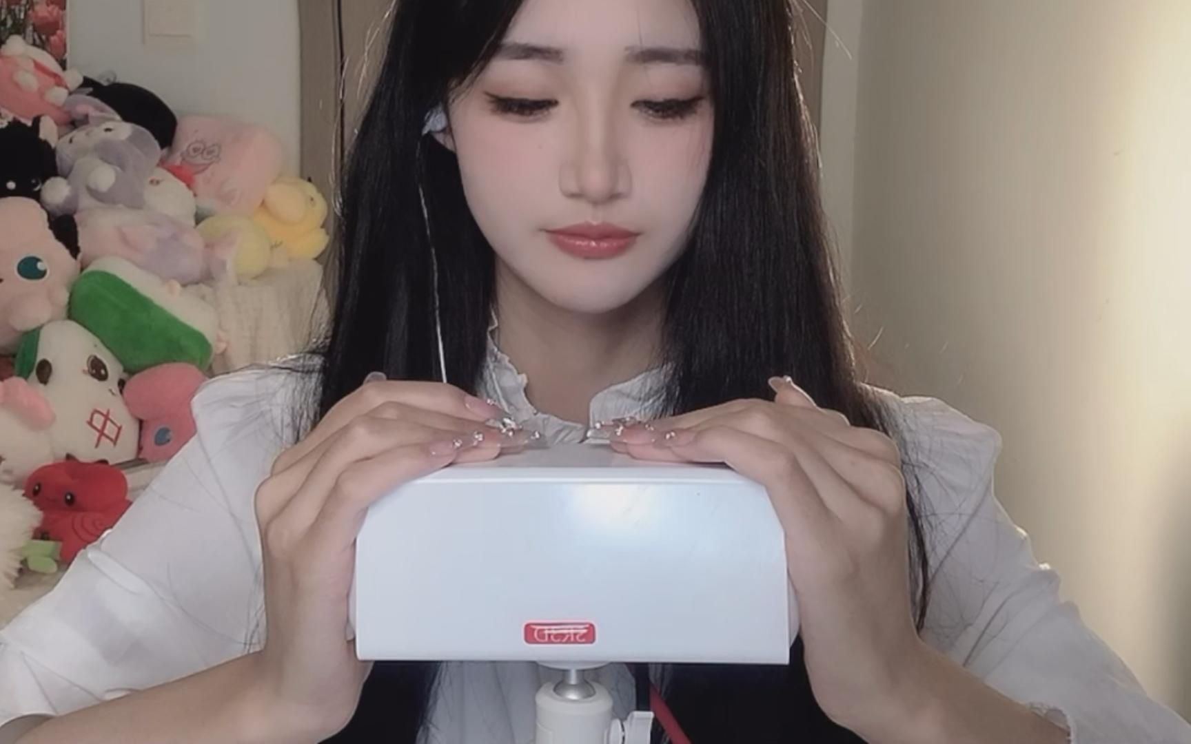 【无人声小梨asmr】sr3d白色麦克风 按摩耳朵-啵啵梨o3o-啵啵梨o3o-哔哩哔哩视频