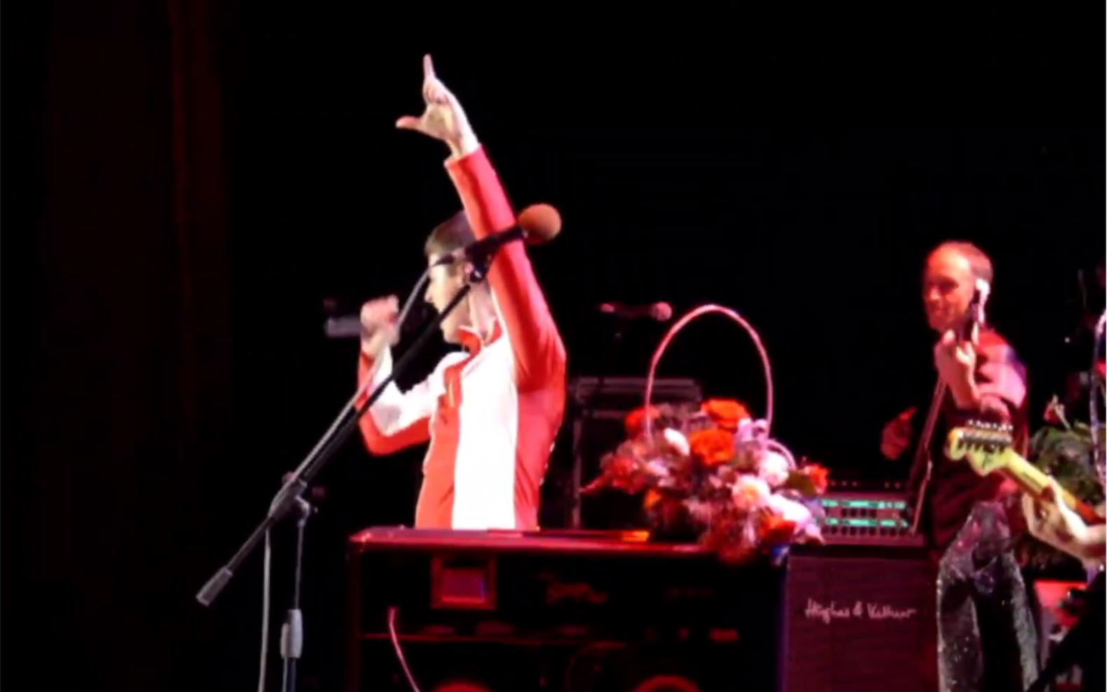 【Vitas】《歌剧2》2005.09.25 俄罗斯·克拉斯诺达尔「我母亲的歌」演唱会_哔哩哔哩_bilibili