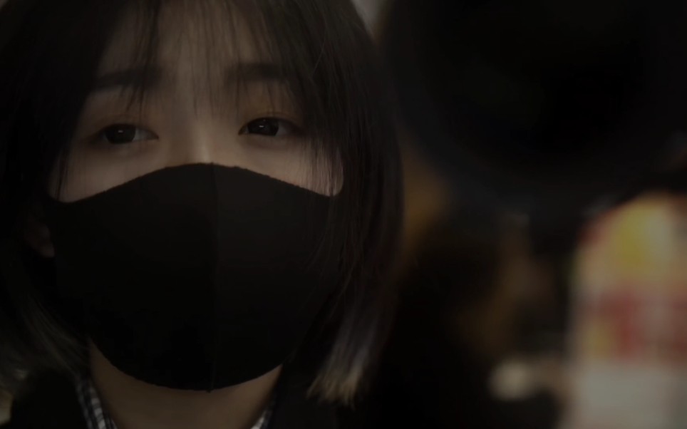 她的眼神和玩偶姐姐好像，但她的眼神更干净——口罩女神系列二 爱吃番茄炒蛋的小新 爱吃番茄炒蛋的小新 哔哩哔哩视频