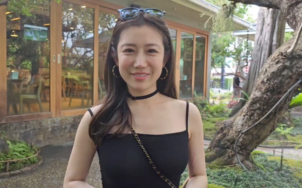 嗲嗲的老婆，可太甜蜜了哈哈！-婷婷VS直男-婷婷VS直男-哔哩哔哩视频