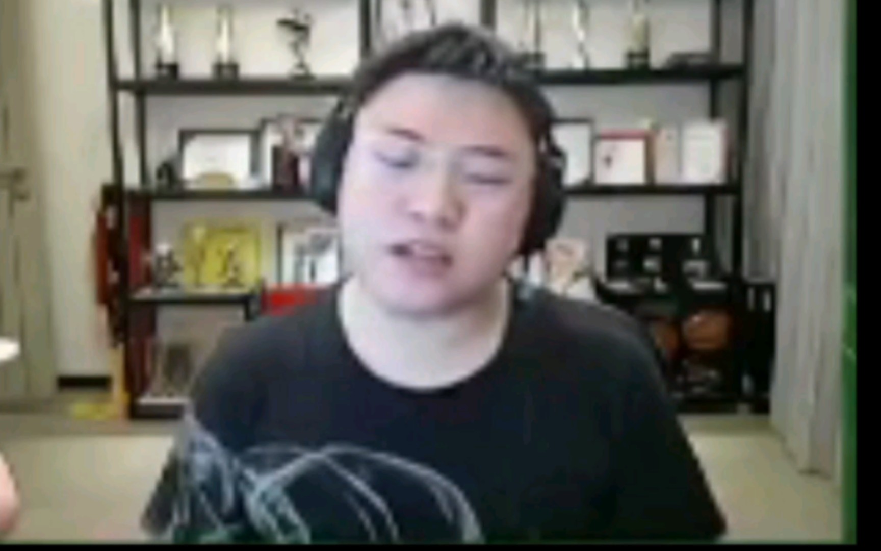 【T1采访中字】T1败者采访：“BP不利时 有主导权的阵容更值得尝试”