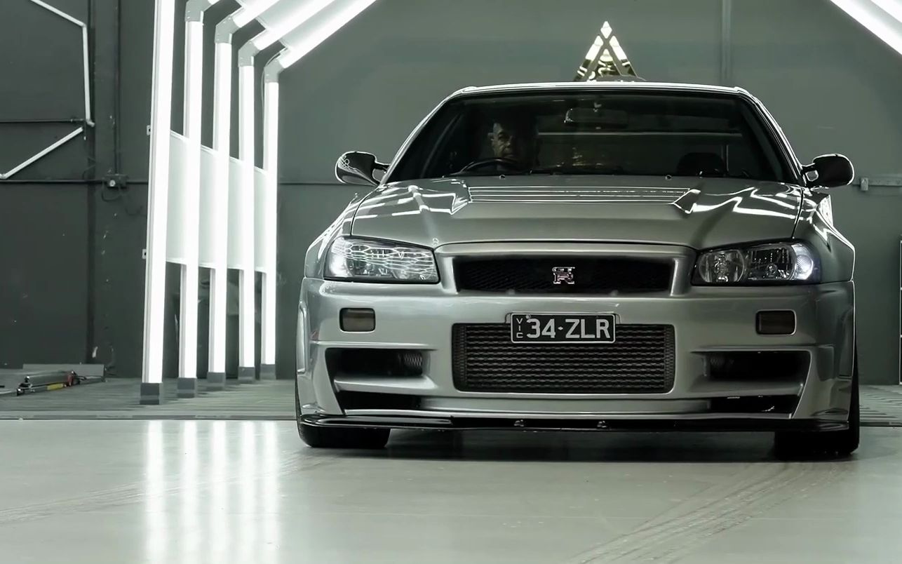 R34 GTR Detailing Feature-DEMO_STUDIO-DEMO_STUDIO-哔哩哔哩视频