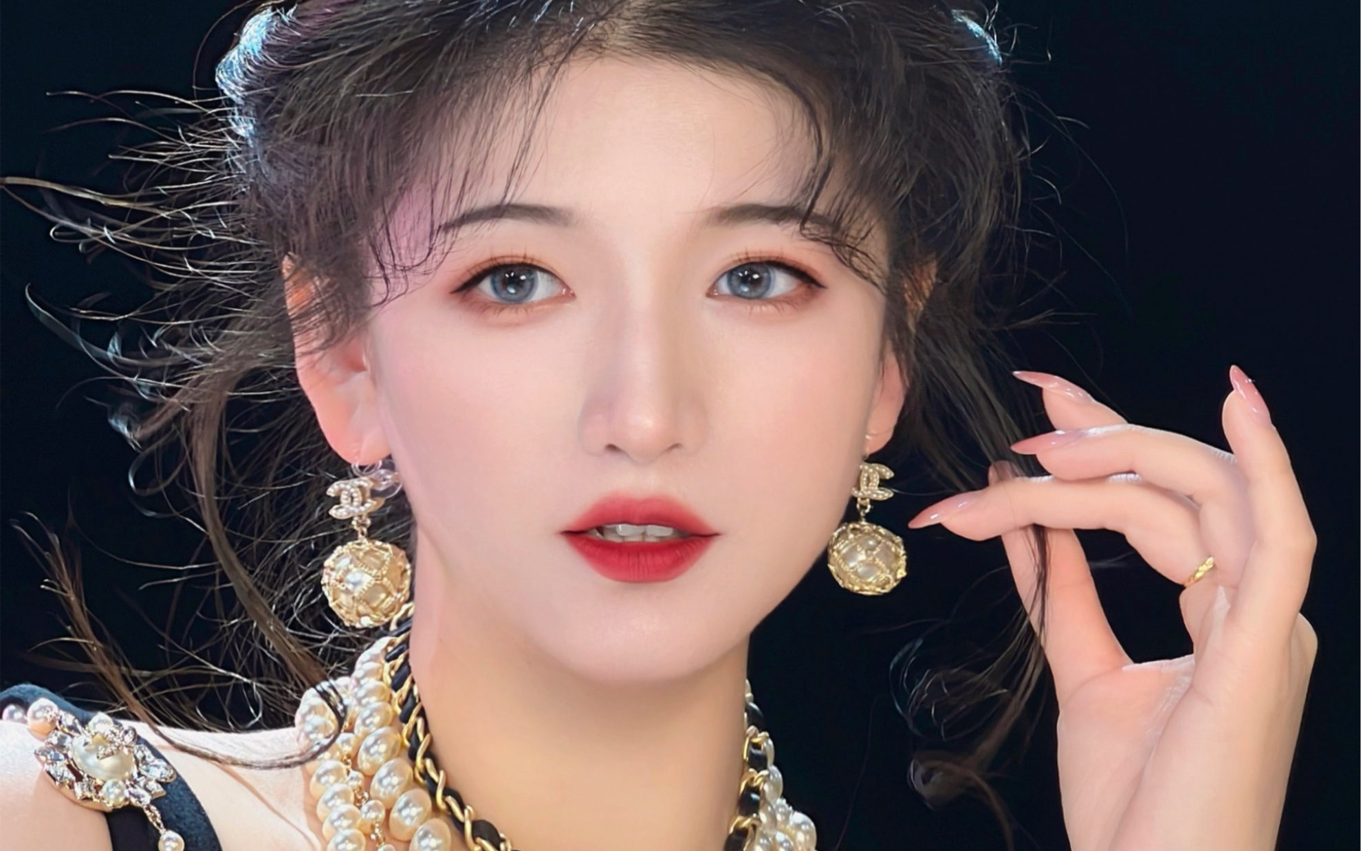 拥有一大箱【香奈儿】是什么体验？～ 在下阿桃 在下阿桃 哔哩哔哩视频