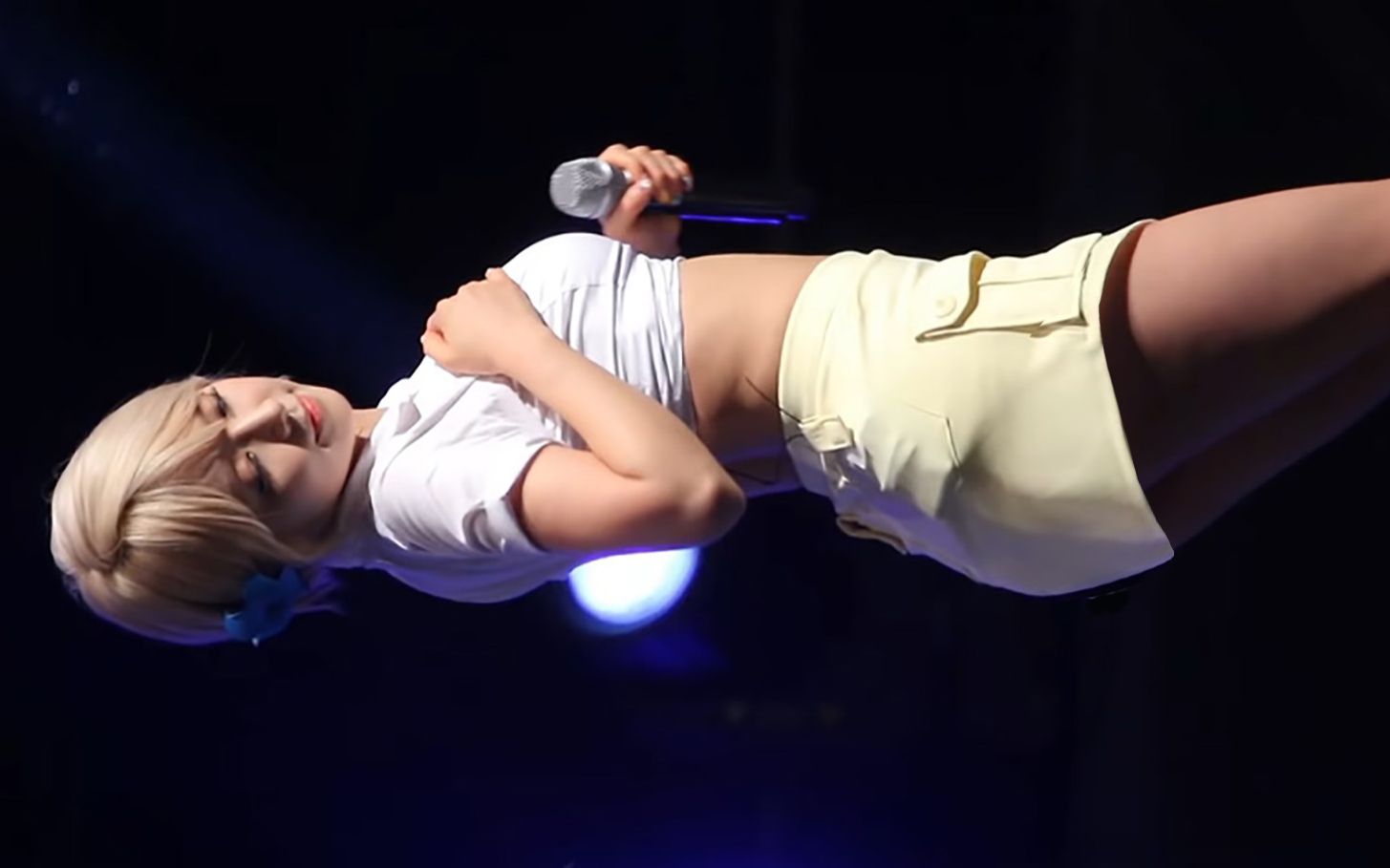 (草妈这身裙子有点短) 朴草娥 高画质 直拍 《Confused》《Mini Skirt》 150904 AOA choa_哔哩哔哩_bilibili