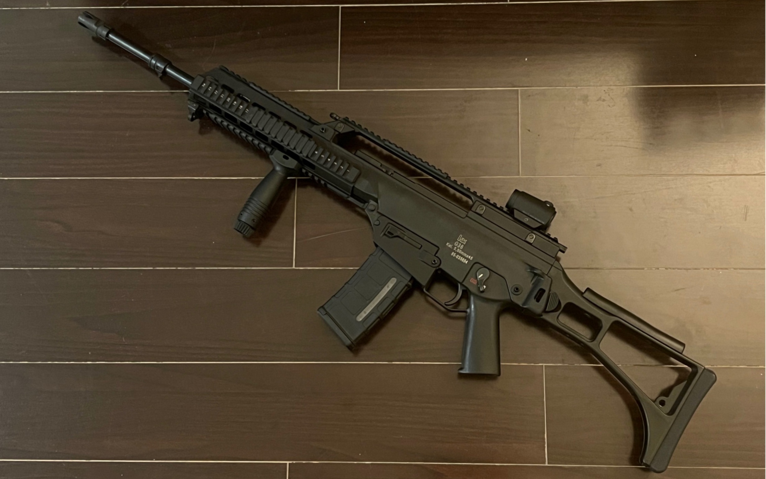 H&K G36 改装AR弹匣井B&T护木-Pewpew_ThomasY-Pewpew_ThomasY-哔哩哔哩视频