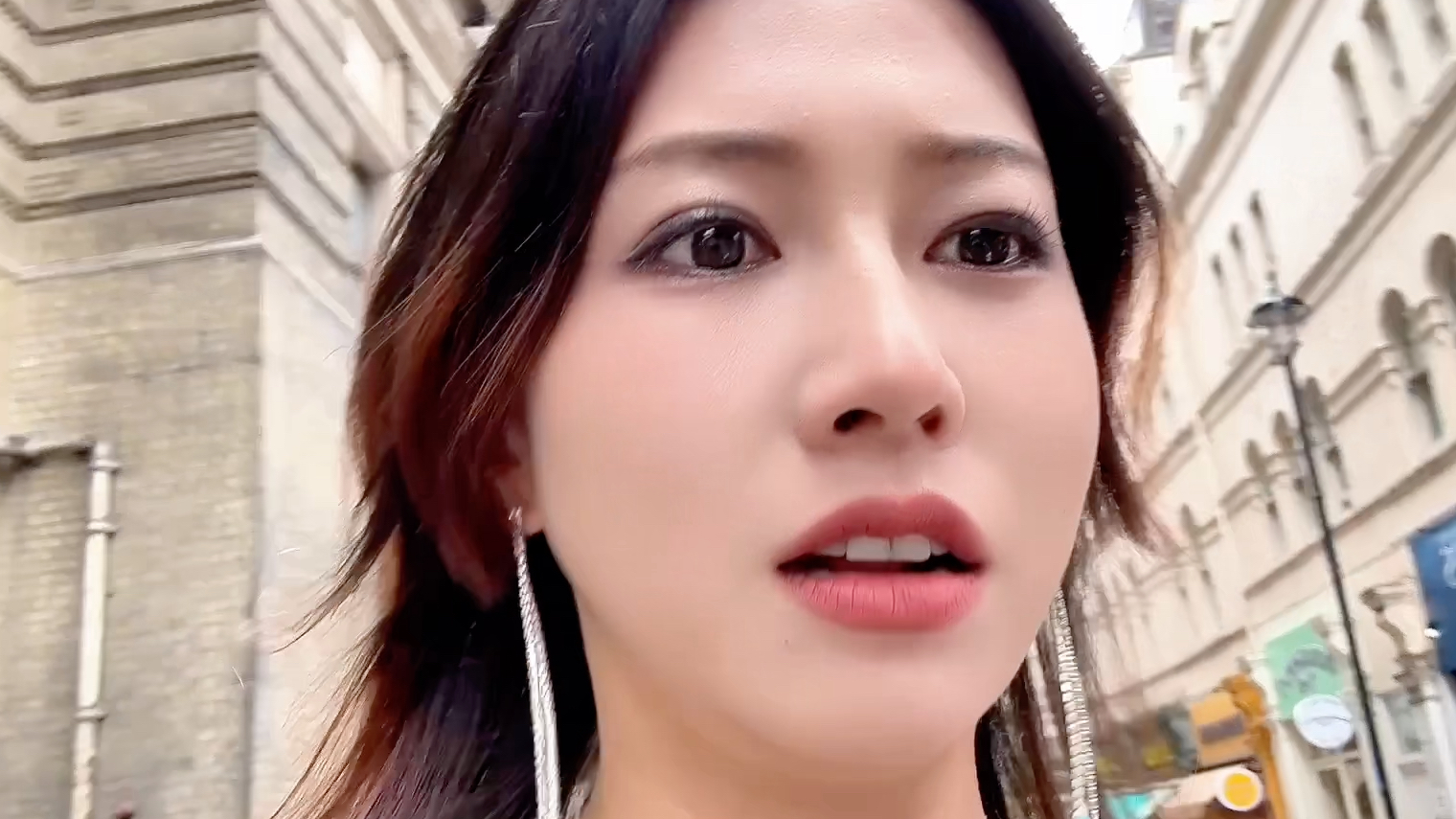 今天是我在欧洲被偷的第83天，我又破防了-2u2bu-2u2bu-哔哩哔哩视频