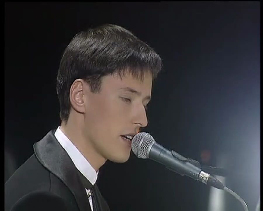 Vitas-奉献 现场版和现场版最高音质_哔哩哔哩_bilibili