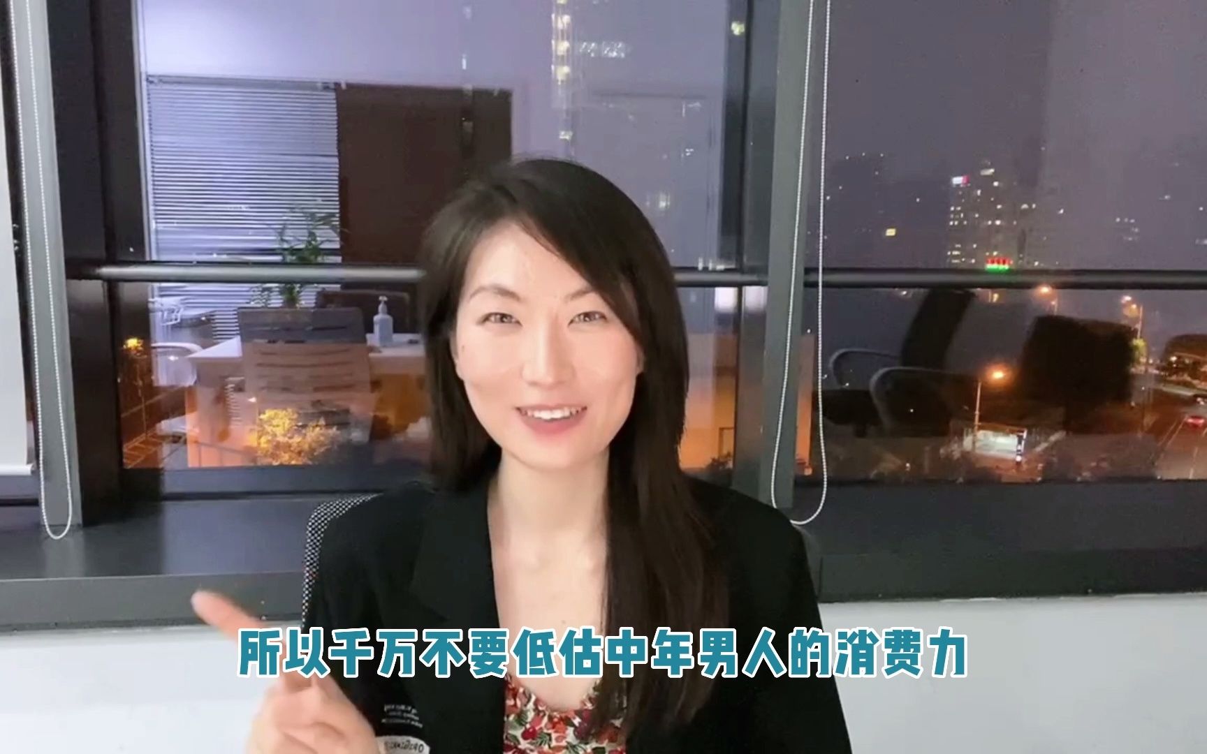 三年进账超25亿，“线上潘家园”靠7400万中年人IPO_哔哩哔哩_bilibili