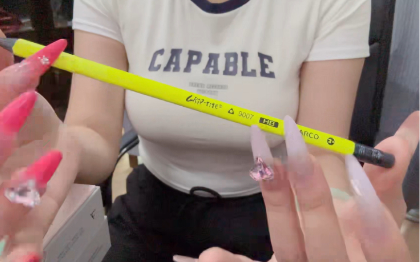 快速抓挠敲击工位的东西 笔筒布袋杯子专辑 建议外放 Hyuyaaa Hyuyaaa 哔哩哔哩视频