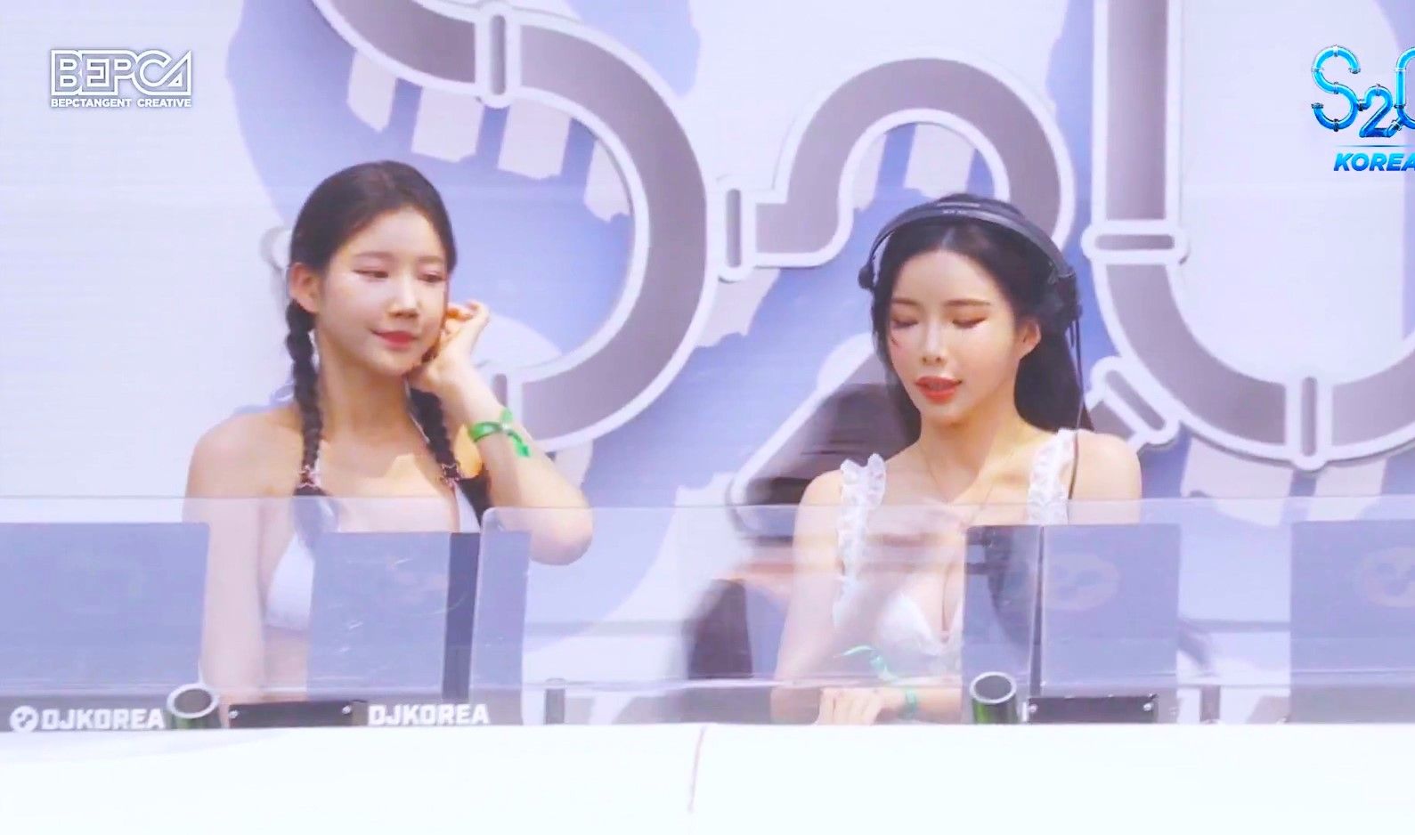 Amber Na x Miu 韩国泼水电音节打碟现场 S2O Korea 2024-100KW-100KW-哔哩哔哩视频