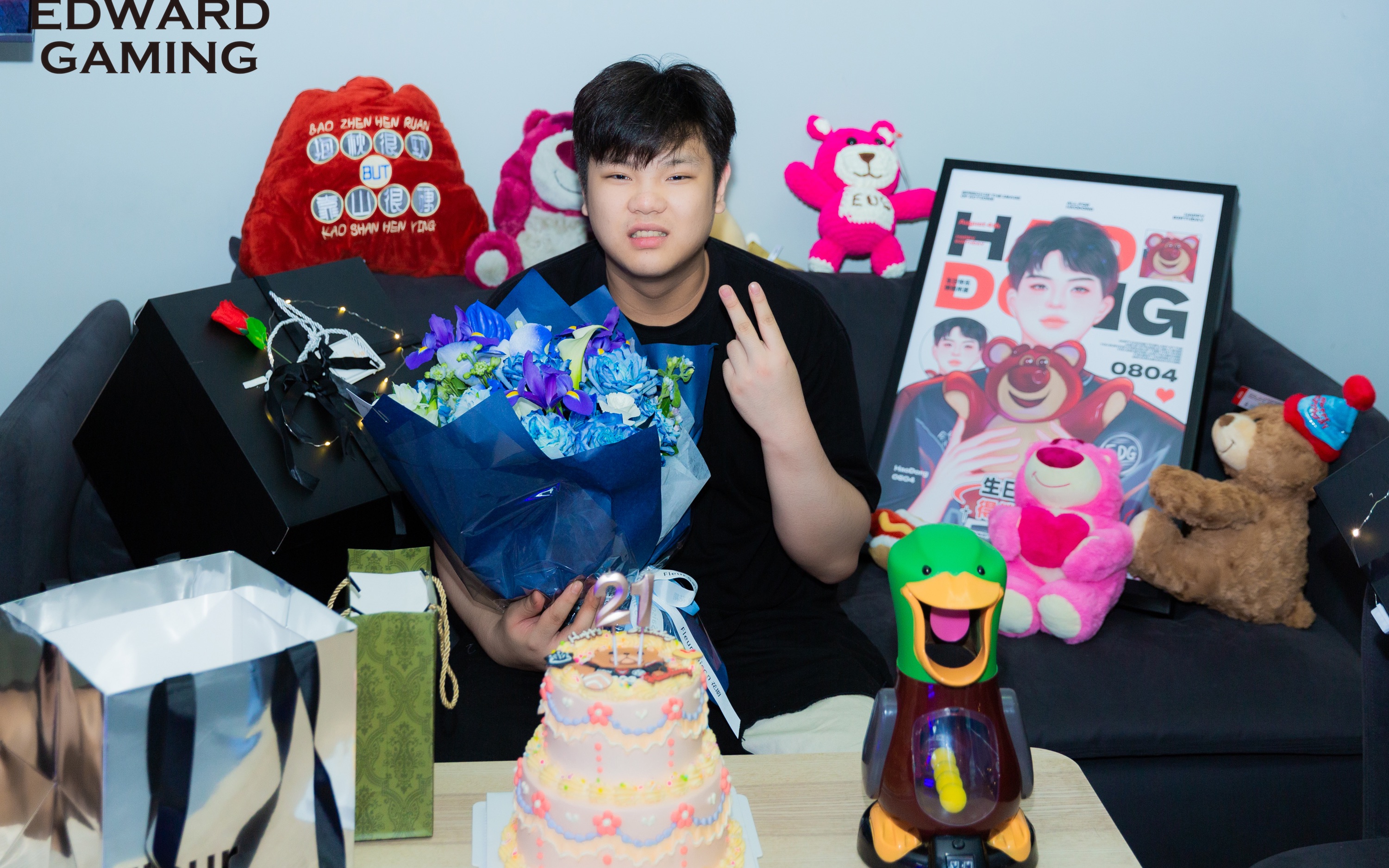 生日VLOG丨230804·Haodong选手生日快乐！-EDG电子竞技俱乐部-EDG电子竞技俱乐部-哔哩哔哩视频