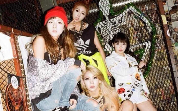 2NE1《Fire+I AM THE BEST》2015 MAMA 现场版_哔哩哔哩_bilibili