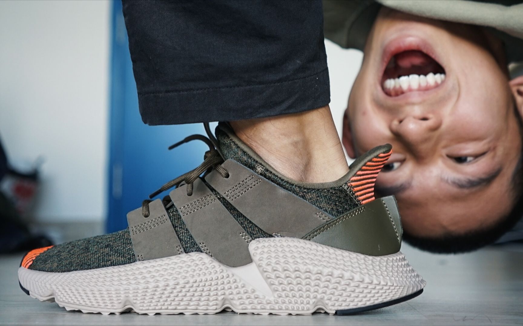 我很久没有开箱adidas鞋子了！！_哔哩哔哩_bilibili