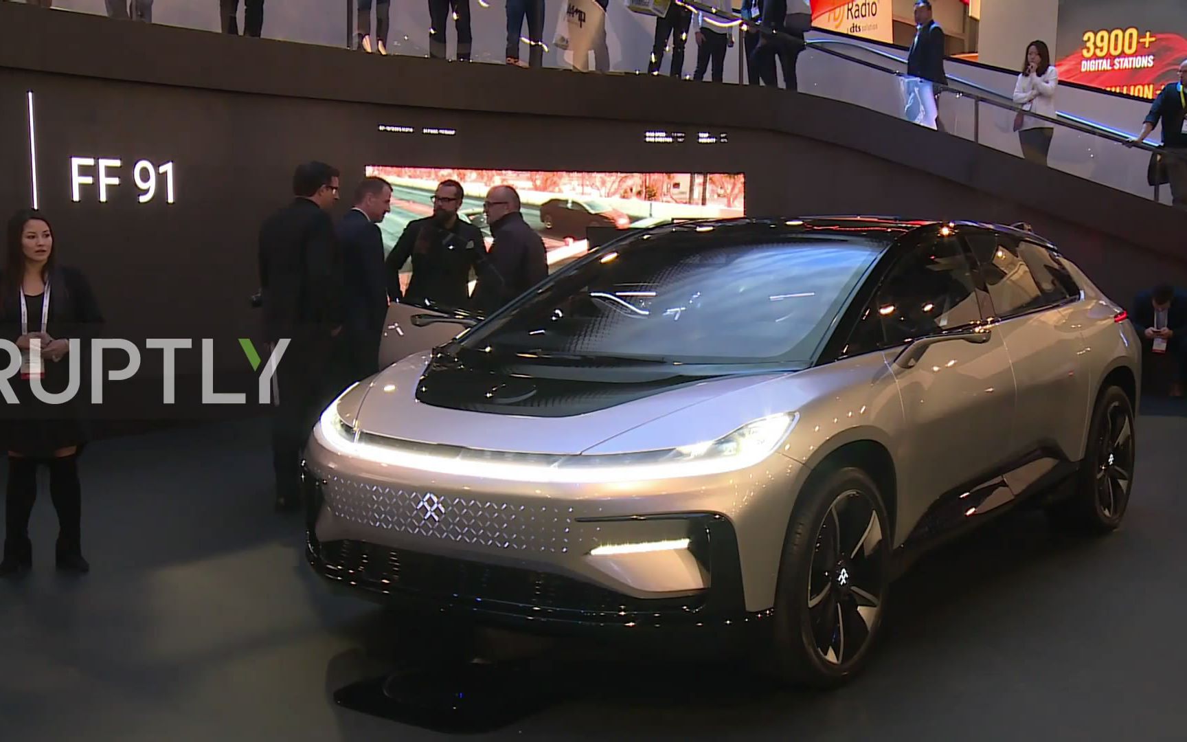 乐视投资的法拉第FF91汽车（好科幻啊）_哔哩哔哩_bilibili