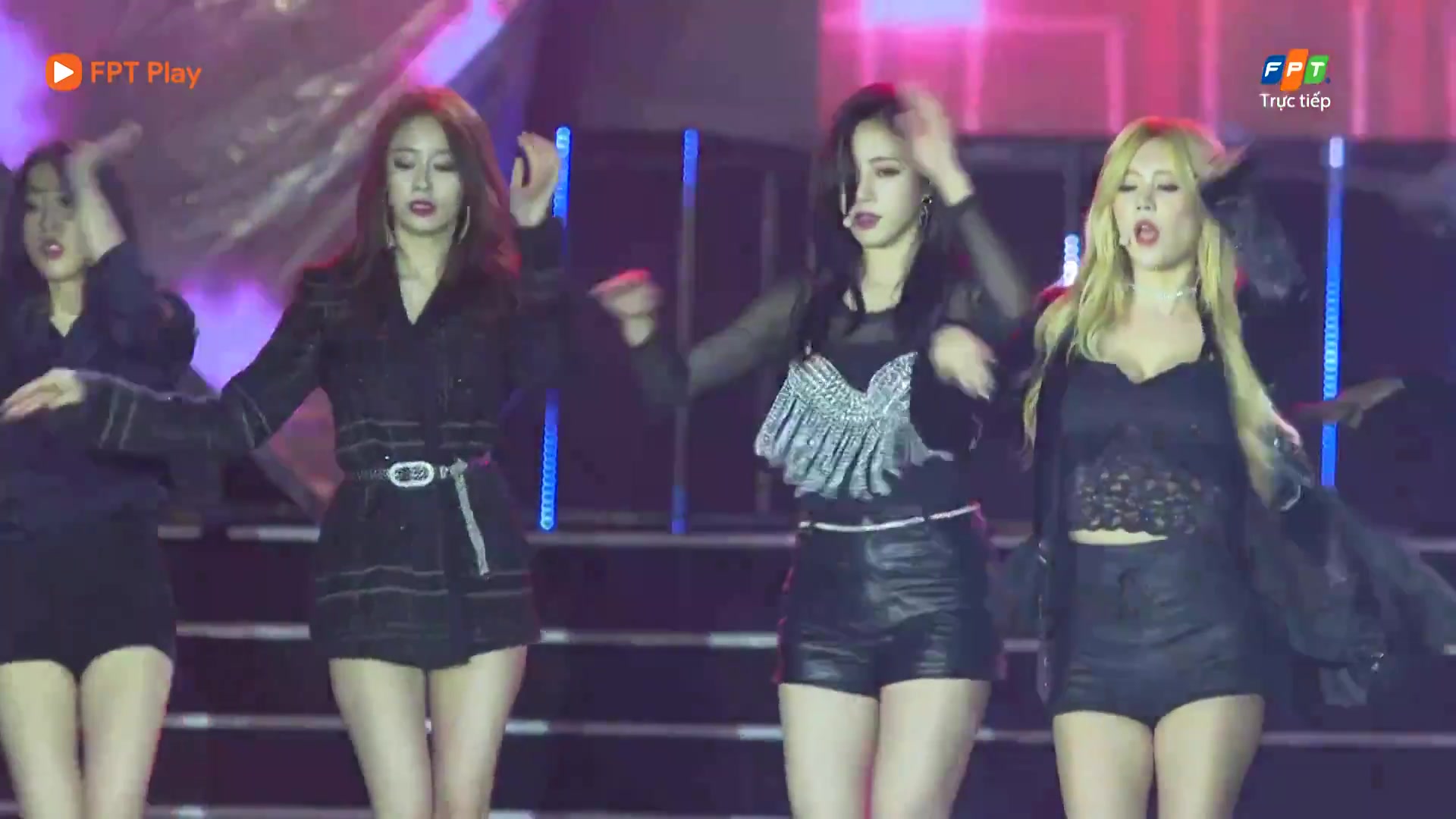 20171104 Tara越南演唱会全场完整版视频_哔哩哔哩_bilibili