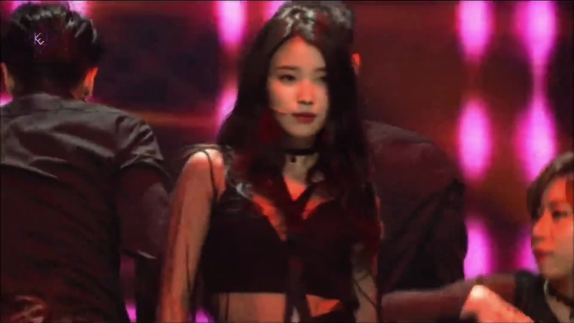 【iu】【4K】【3D环绕音】2019首尔演唱会《Jam Jam》-ZZM___m-IU-哔哩哔哩视频