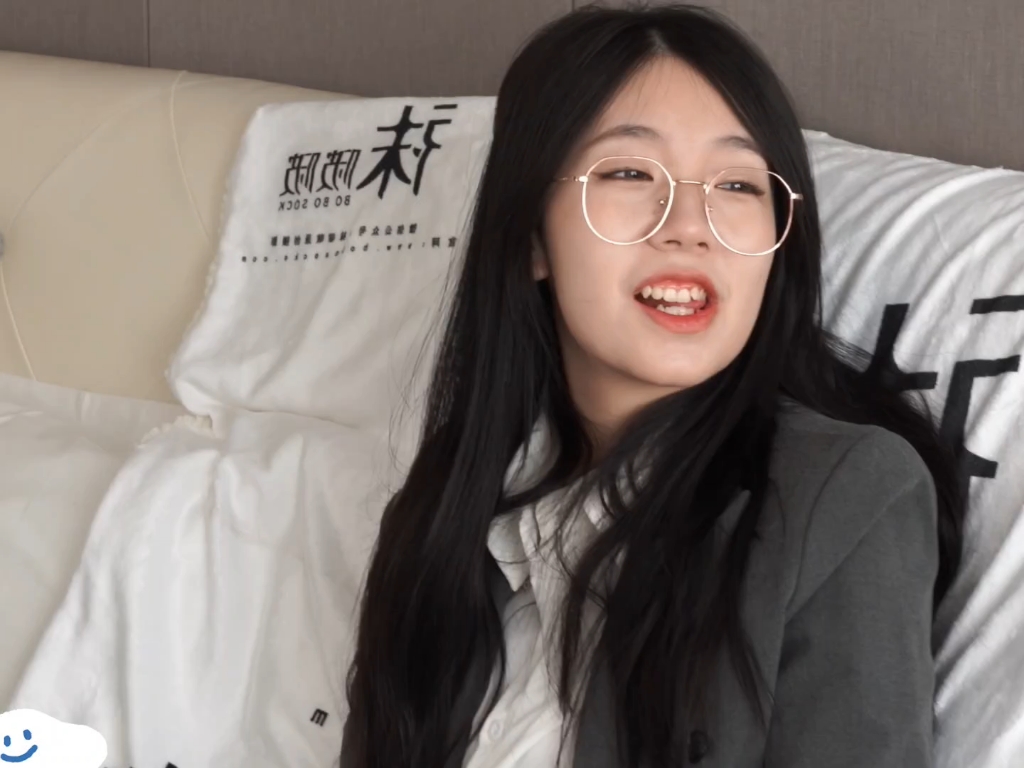 小甜豆今天这个表情怎么有点怪怪的-不阿提拉87-不阿提拉87-哔哩哔哩视频