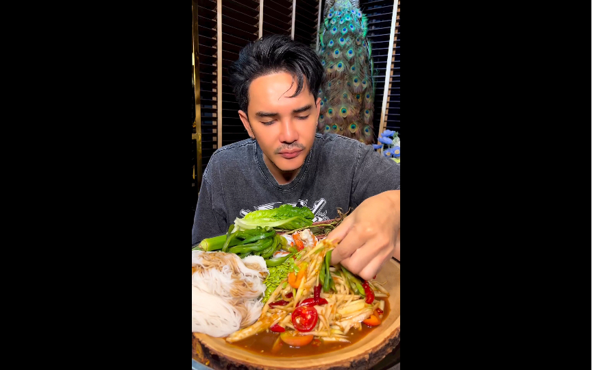 【chumnan】泰式酸辣凉拌蔬菜-MIYUとLimei-MIYUとLimei-哔哩哔哩视频