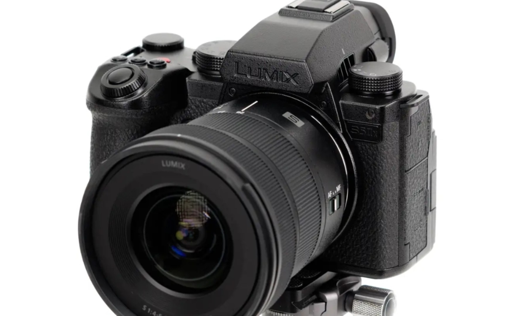 向帧内编码低头 S5Mark2换成了X 除了录制格式还有意外惊喜？松下S5m2X开箱对比m2