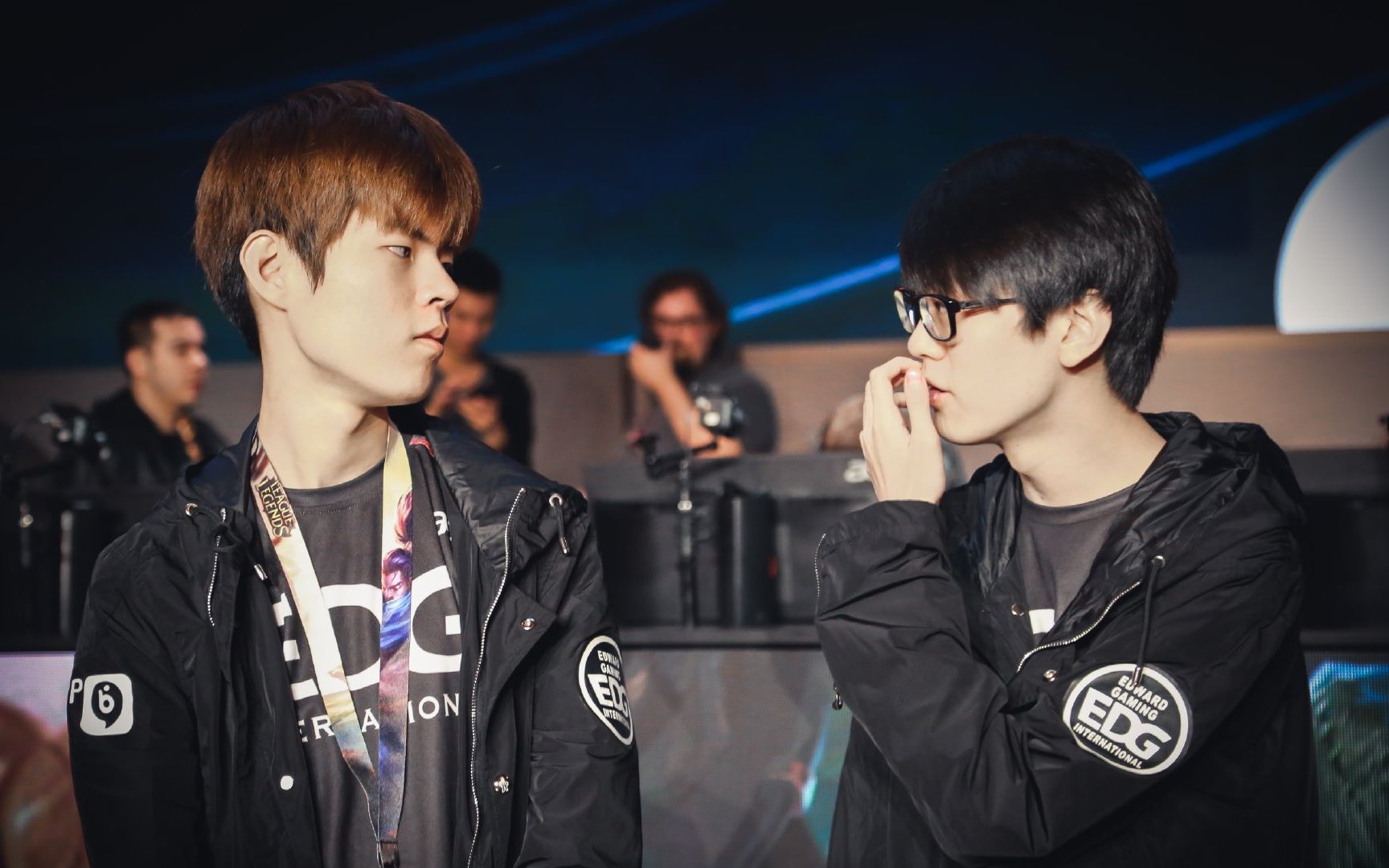 【驼妹|Deft & Meiko】我一定会等你的，但千万别让我等太久_哔哩哔哩_bilibili