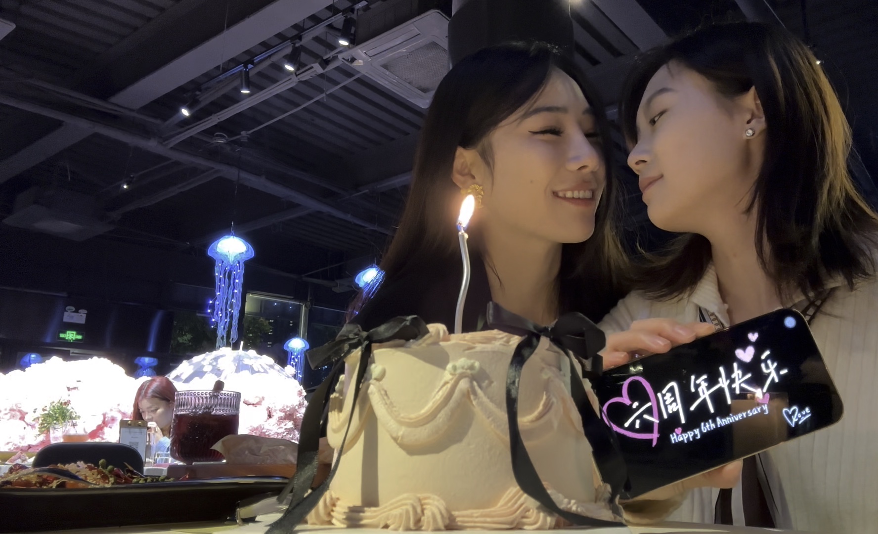 Le/超超超超长的六周年纪念日vlog/高甜QAQ-耿耿小礼-耿耿小礼-哔哩哔哩视频