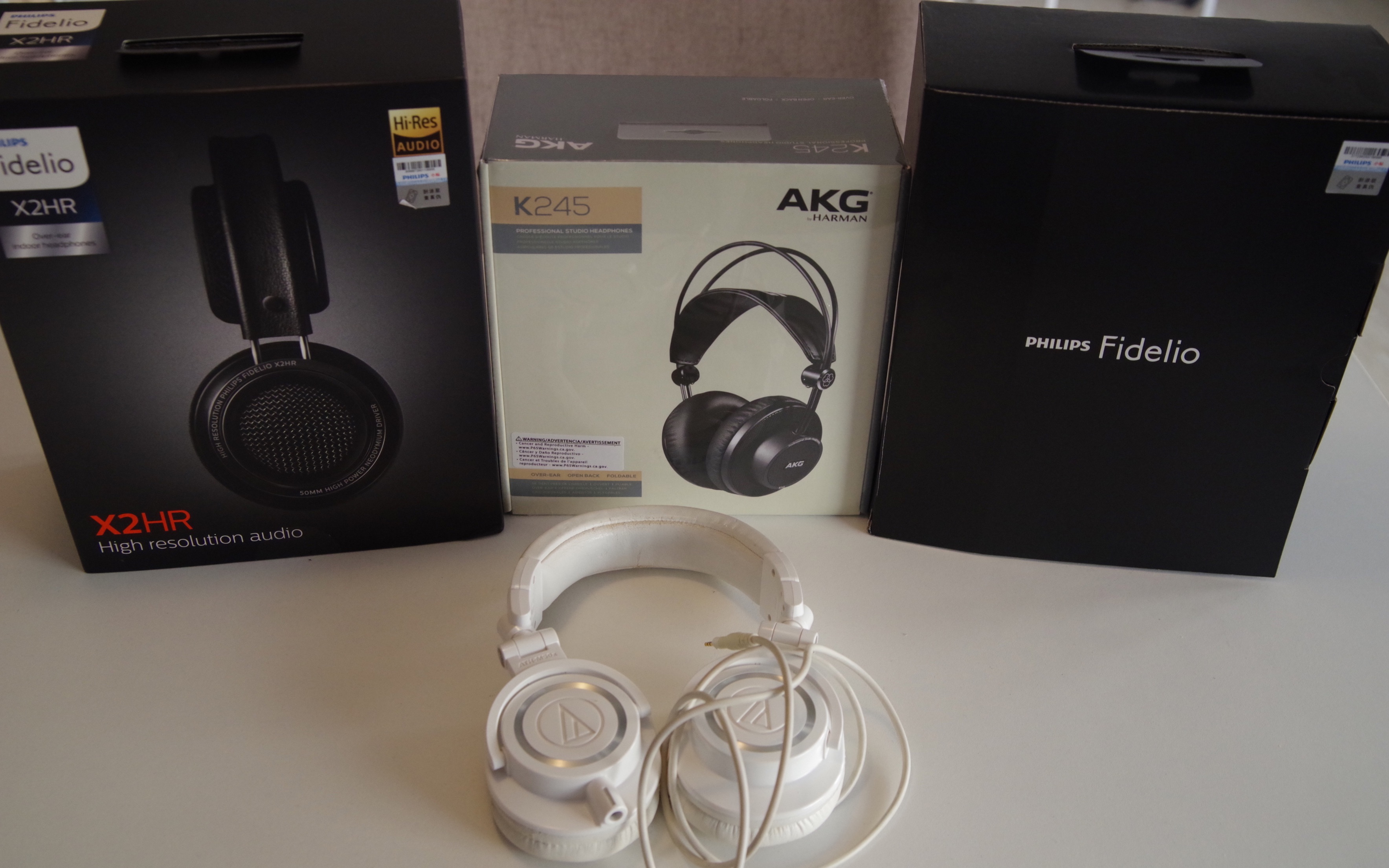 AKG K245头戴式监听耳机开箱视频_哔哩哔哩_bilibili