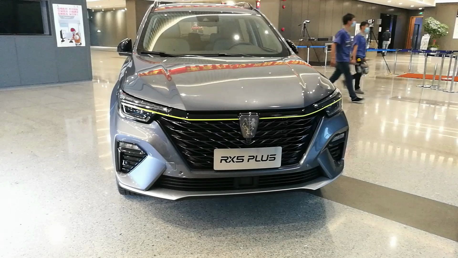 上汽的国潮新车荣威RX5 PLUS和老款荣威RX5 MAX 怎么选？_哔哩哔哩_bilibili