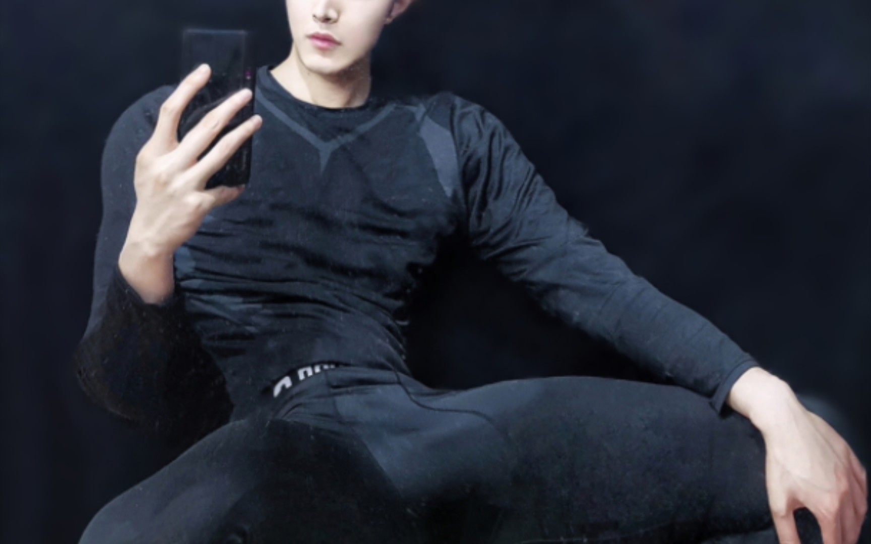 真人版月王？身高192cm，你可以吗？_哔哩哔哩_bilibili