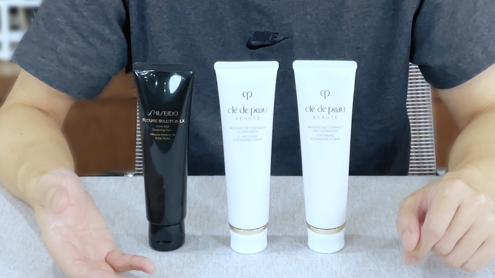 测评CPB洗面奶vs时光琉璃，原来误会一场-洗头研究所-洗头研究所-哔哩哔哩视频