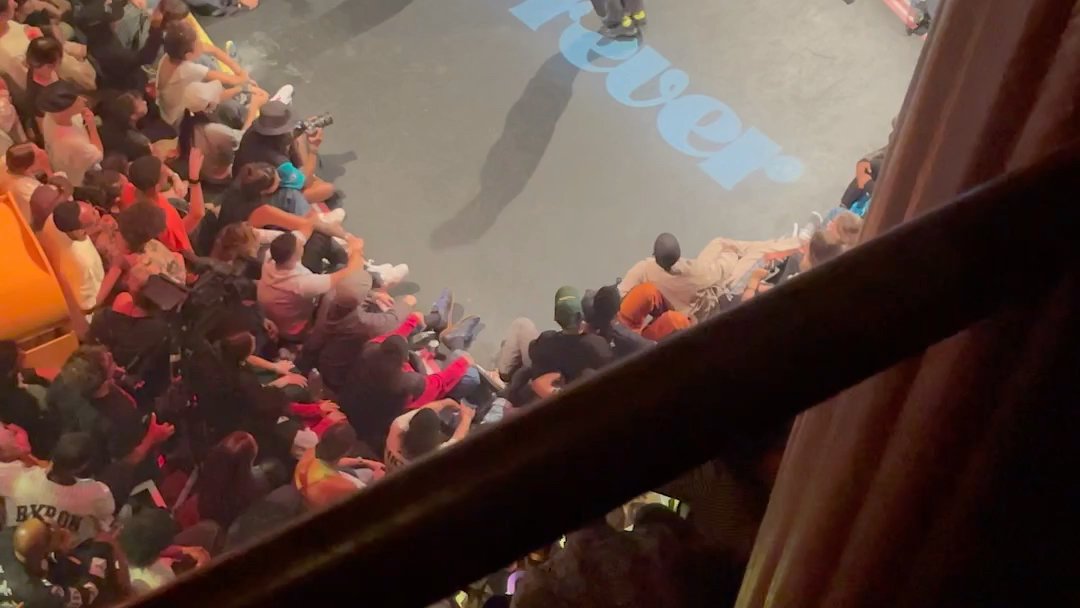 【SDF 2022】Paradox VS Alex the cage! Paradox wins and calls back Rubix！