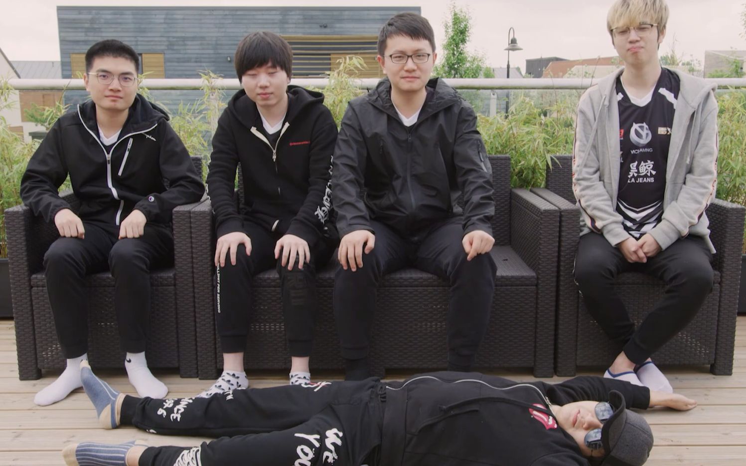 【TI9官方趣味短片】VG杀死皮鞋战术！_哔哩哔哩_bilibili