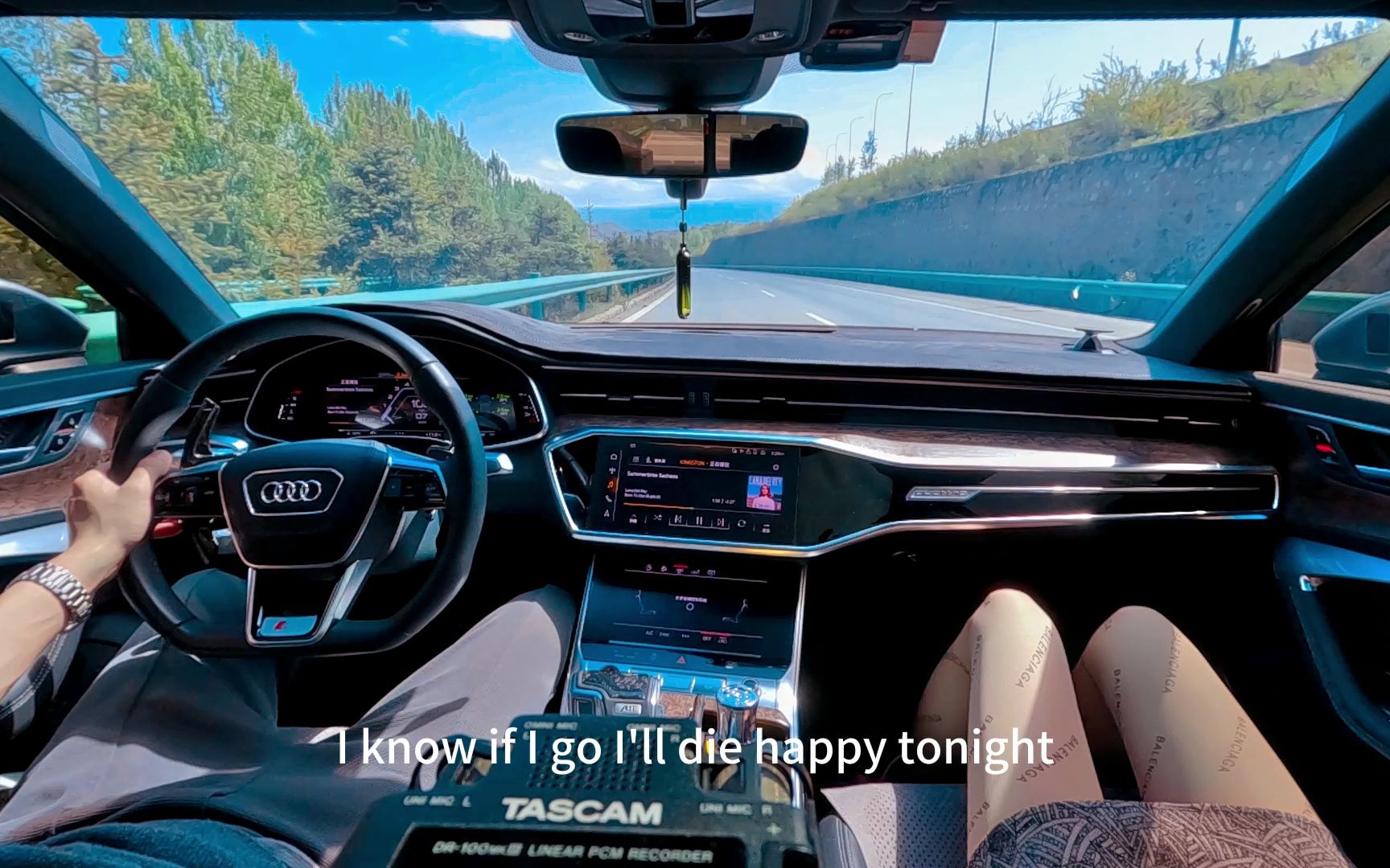 Lana Del Rey《Summertime》奥迪A6L大B&O音响 《A6L大bo全网首发》（录音笔正中录制）（动态录制）-奥迪A6L大BO音乐台-奥迪A6L大BO音乐台-哔哩哔哩视频