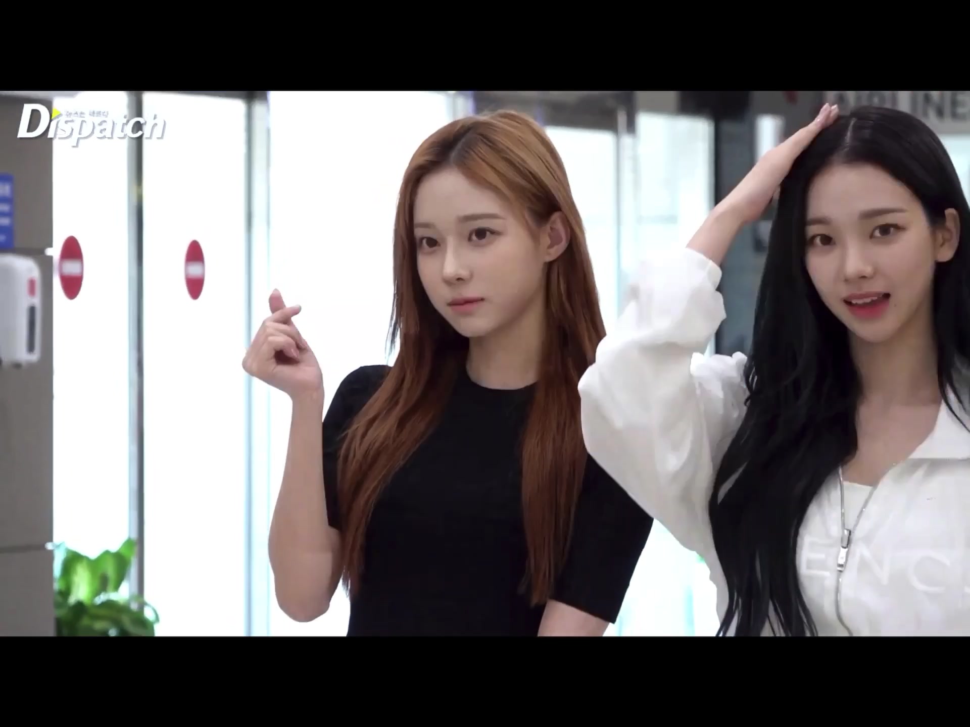 220902 aespa日本行程参加TGC2022 金浦机场各家媒体跟拍_哔哩哔哩_bilibili