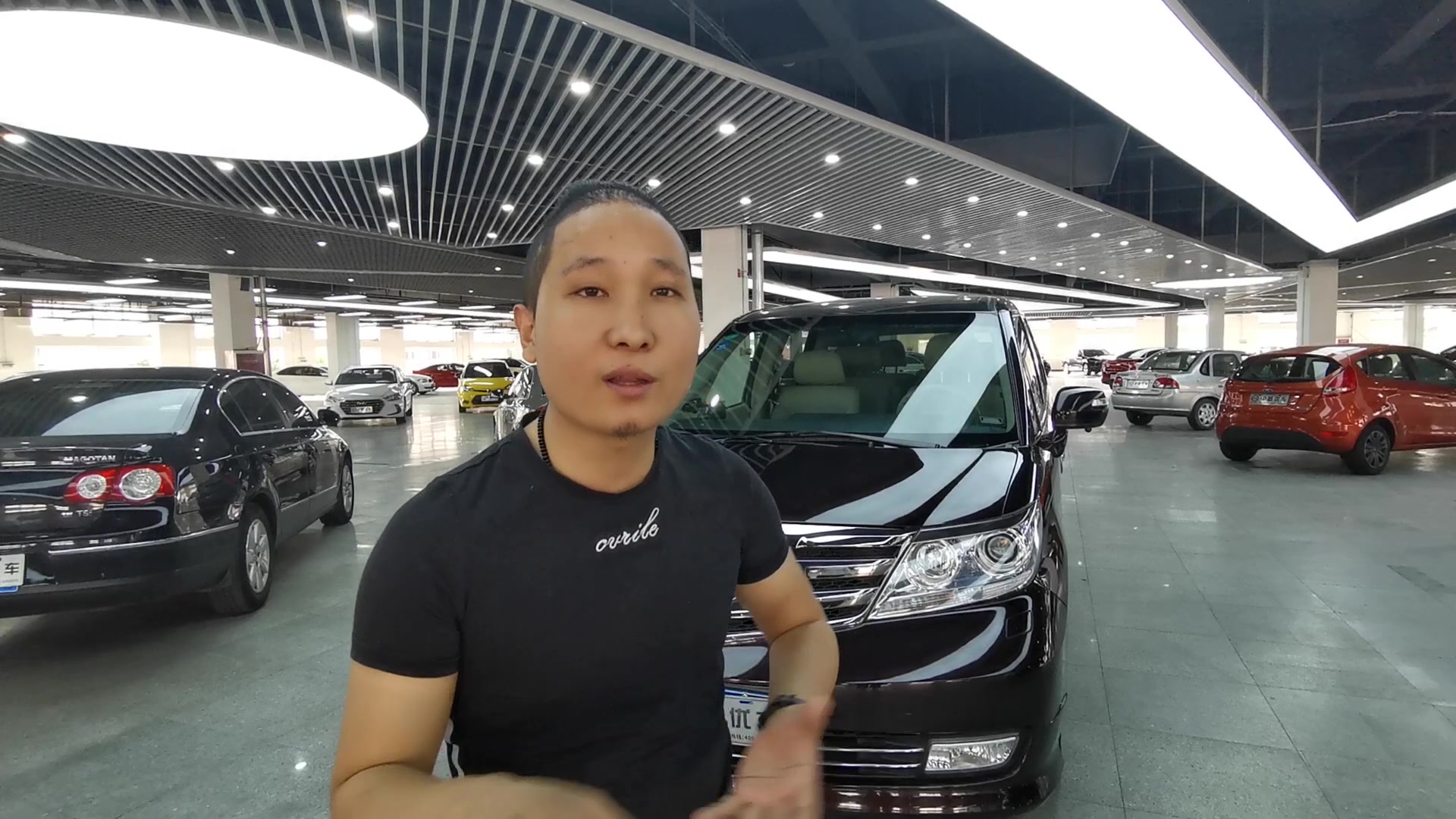 三十万MPV大比拼，GL8、艾力绅、奥德赛哪个好_哔哩哔哩_bilibili