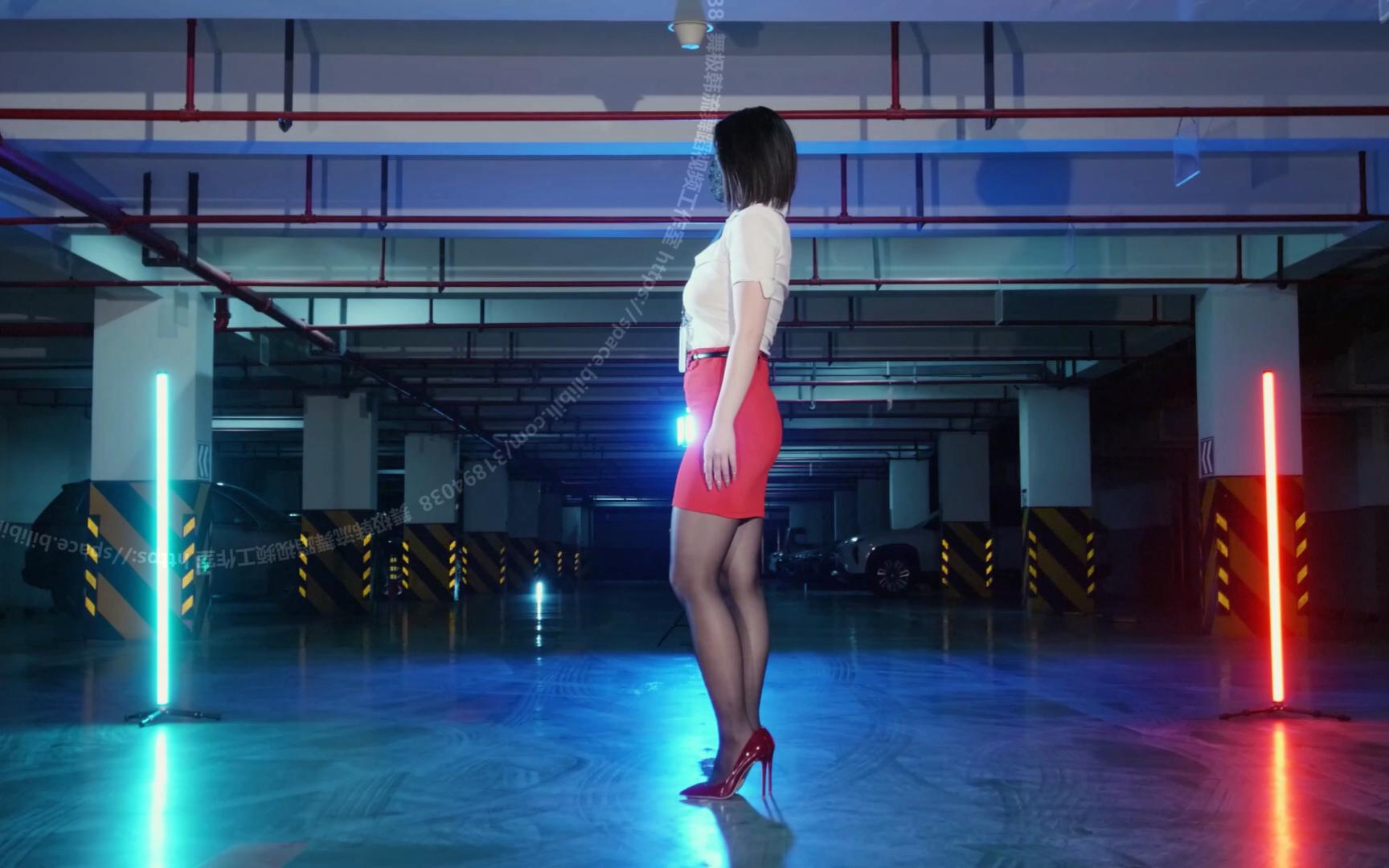 AOA-Miniskirt【4k竖屏】【经典翻跳】非常优秀的小姐姐，短裙百人斩第36位-快回来喝汤吧-快回来喝汤吧-哔哩哔哩视频