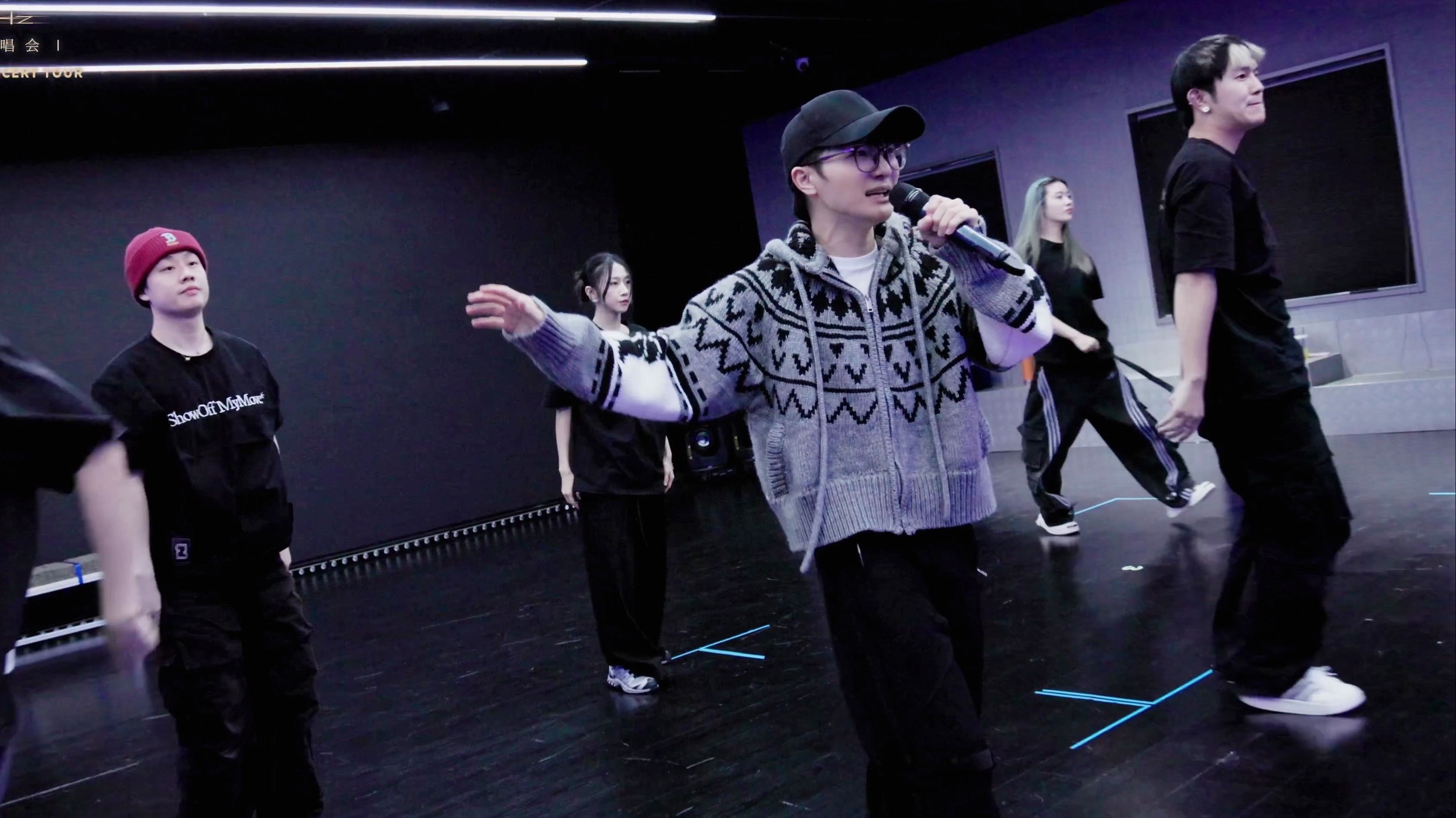 周深9.29Hz世界巡回演唱会｜拉斯维加斯站倒计时1天！-周深工作室-周深工作室-哔哩哔哩视频