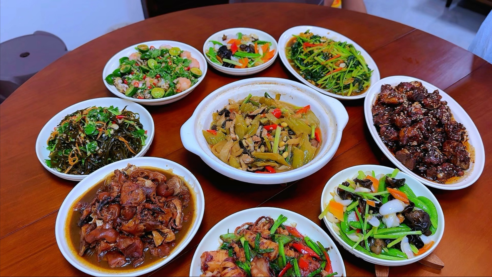 香港一家四口｜端午节大家庭聚餐｜vlog-莫默mok-莫默mok-哔哩哔哩视频