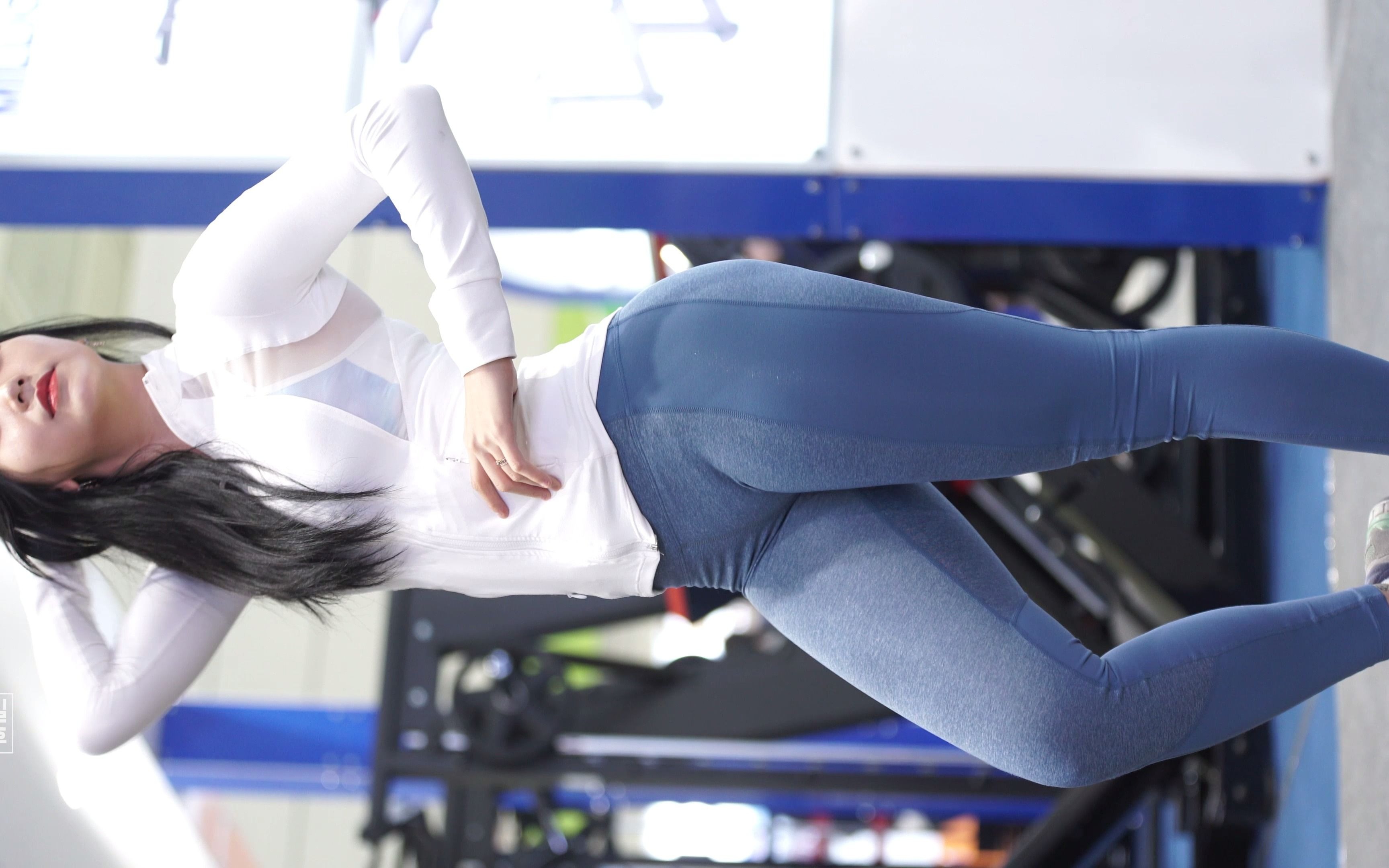 4K Seung Minchae姐姐 紧身穿着超性感~_哔哩哔哩 (゜-゜)つロ 干杯~-bilibili