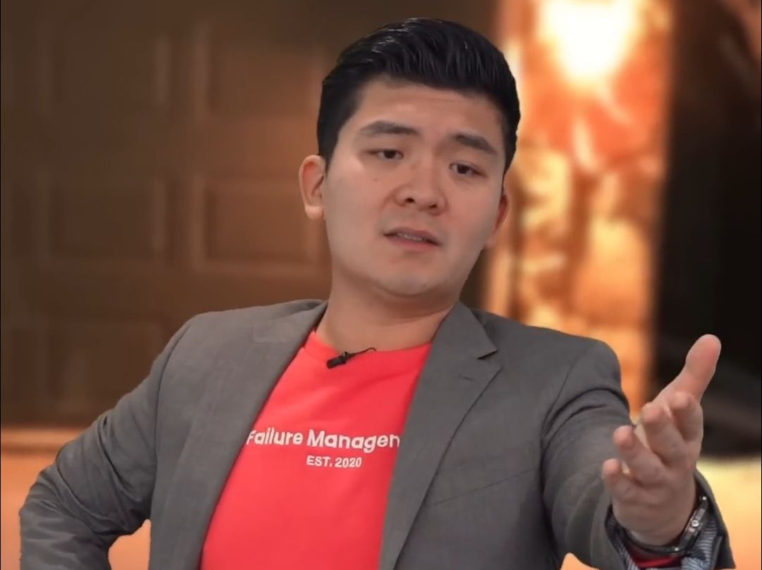 当你雪天走路老打滑【Steven He】-Steven_He官方账号-Steven_He官方账号-哔哩哔哩视频