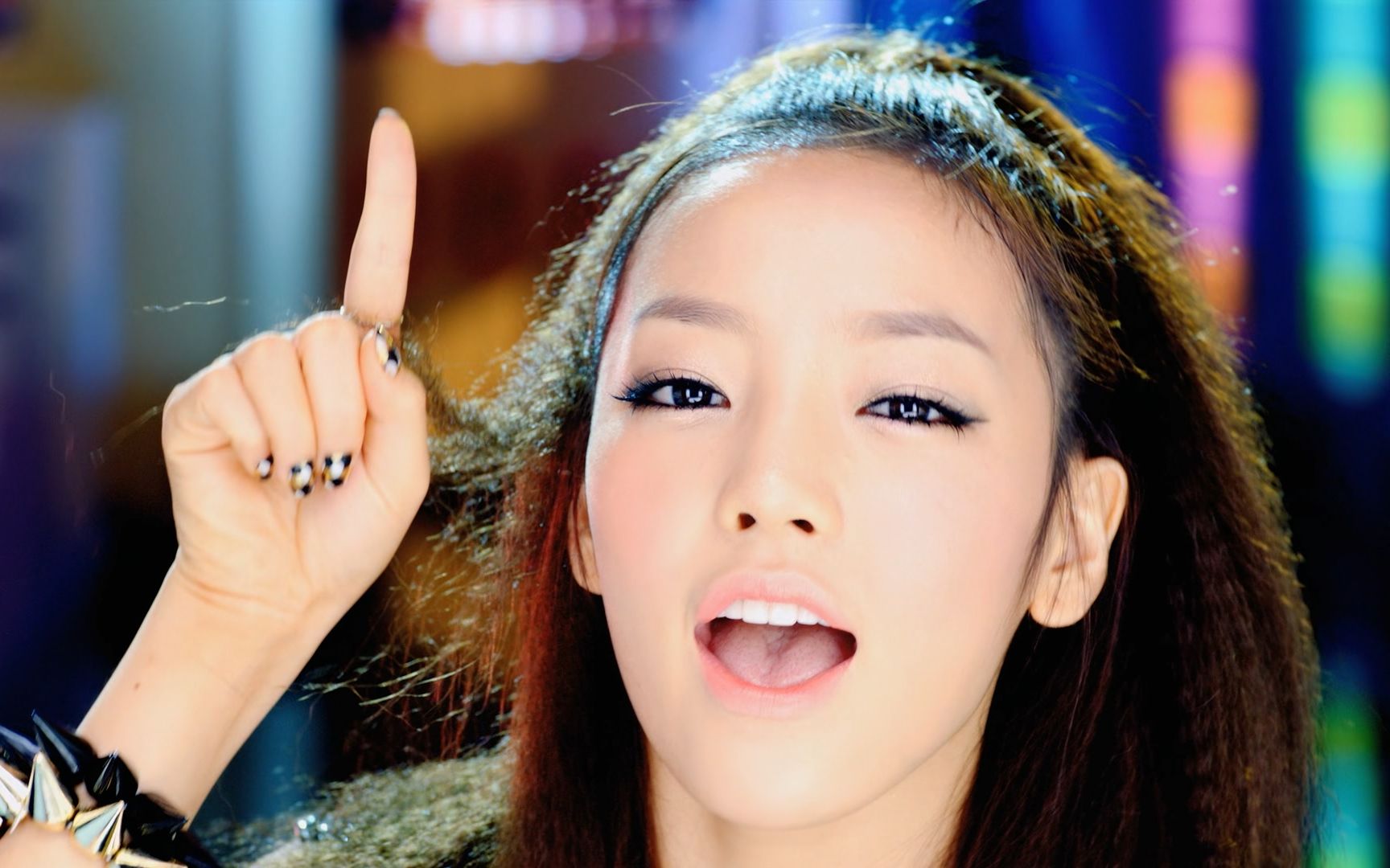 【4K MV】KARA - Step_哔哩哔哩_bilibili