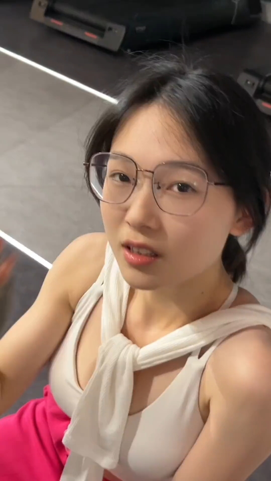 健身/反差/瑜伽8-超市偷鱼-超市偷鱼-哔哩哔哩视频